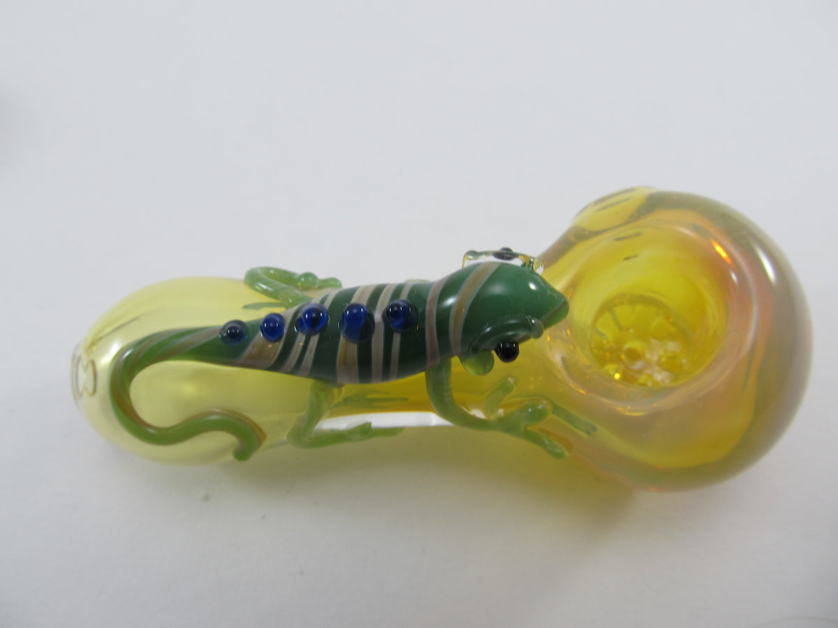 Glass Reptile Hand Pipe – SM YOU